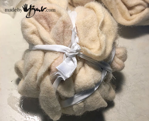 DIY Marbled Vintage Virgin Wool - Made By Barb - simple dyeing blankets