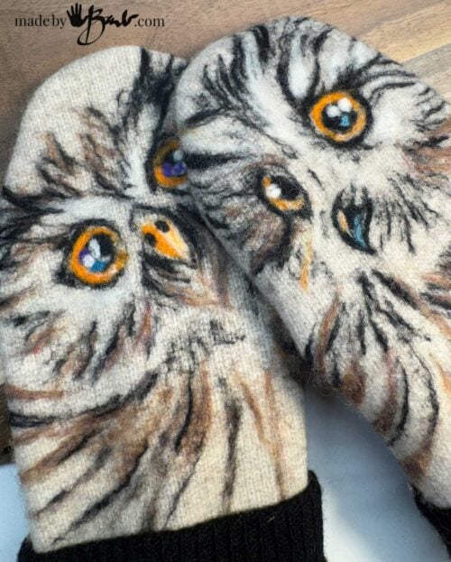 Mitten Making Mania with free pattern - Made By Barb - wool